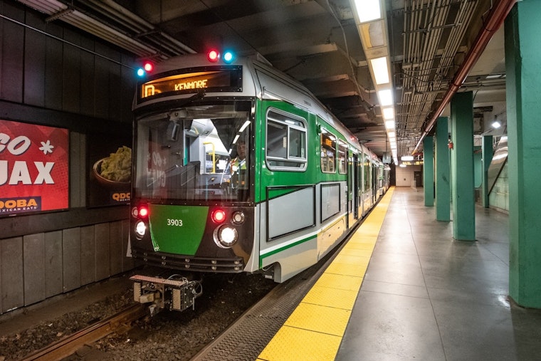 Boston's MBTA Green Line Hit by Power Malfunction