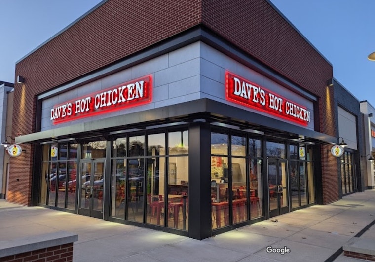 Dave's Hot Chicken Fires Up Braintree with New Massachusetts Location