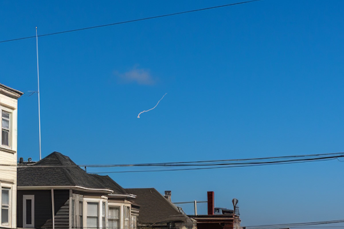 Flying Webs, Baby Spiders Descend on Skies above SF, Oakland & San