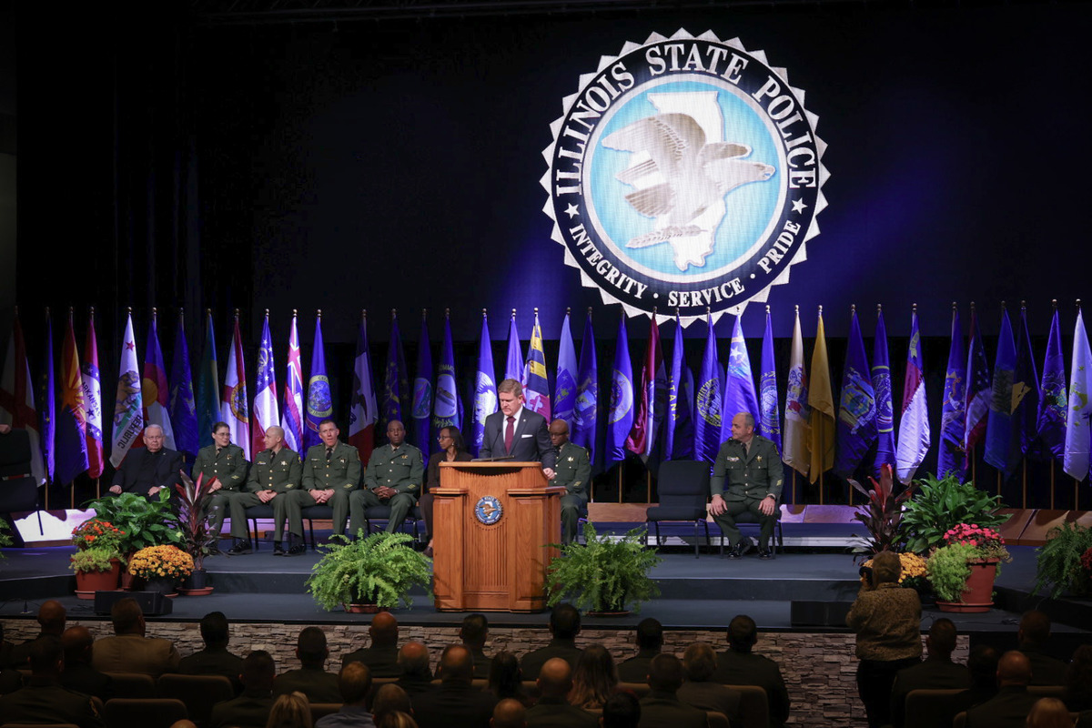 Illinois State Police Honors Exceptional Officers at Springfield