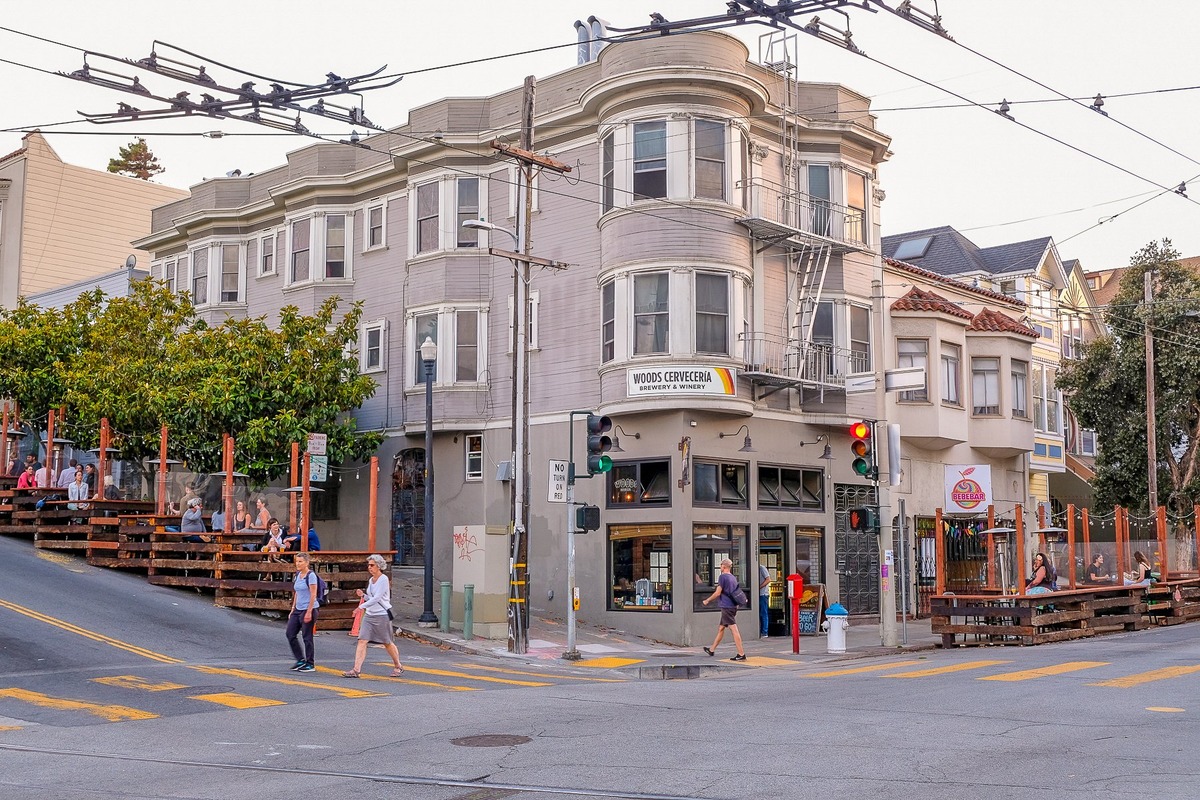 San Francisco's Cole Valley Welcomes Woods Beer & Wine Co. and