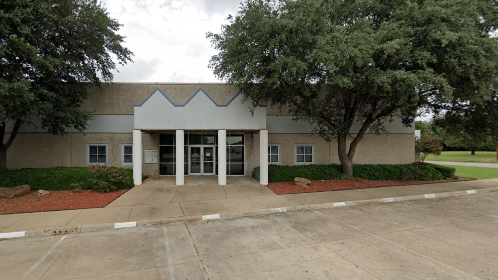 Bezos Bling! Tarrant County Scores $2.5M from Amazon Mogul to Tackle