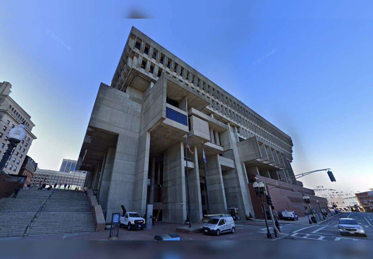 Boston City Council Backs Seaport Hotel Workers' Push for Unionization