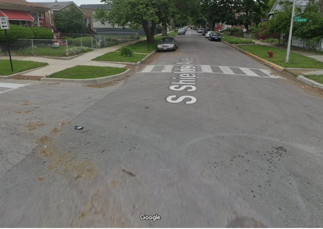 Chicago's Dawn Disturbance: Firefighters Tame South Side Blaze With No