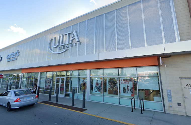 Smash-and-Grab Bandits in Chicago Make Off with $10,000 from Ulta