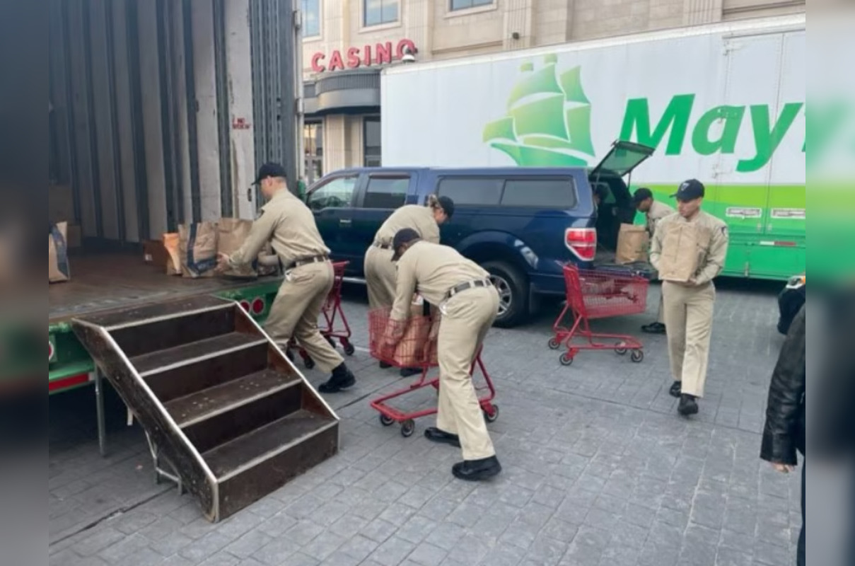 Springfield Police Academy Donates to Rock 102's Mayflower Marathon,