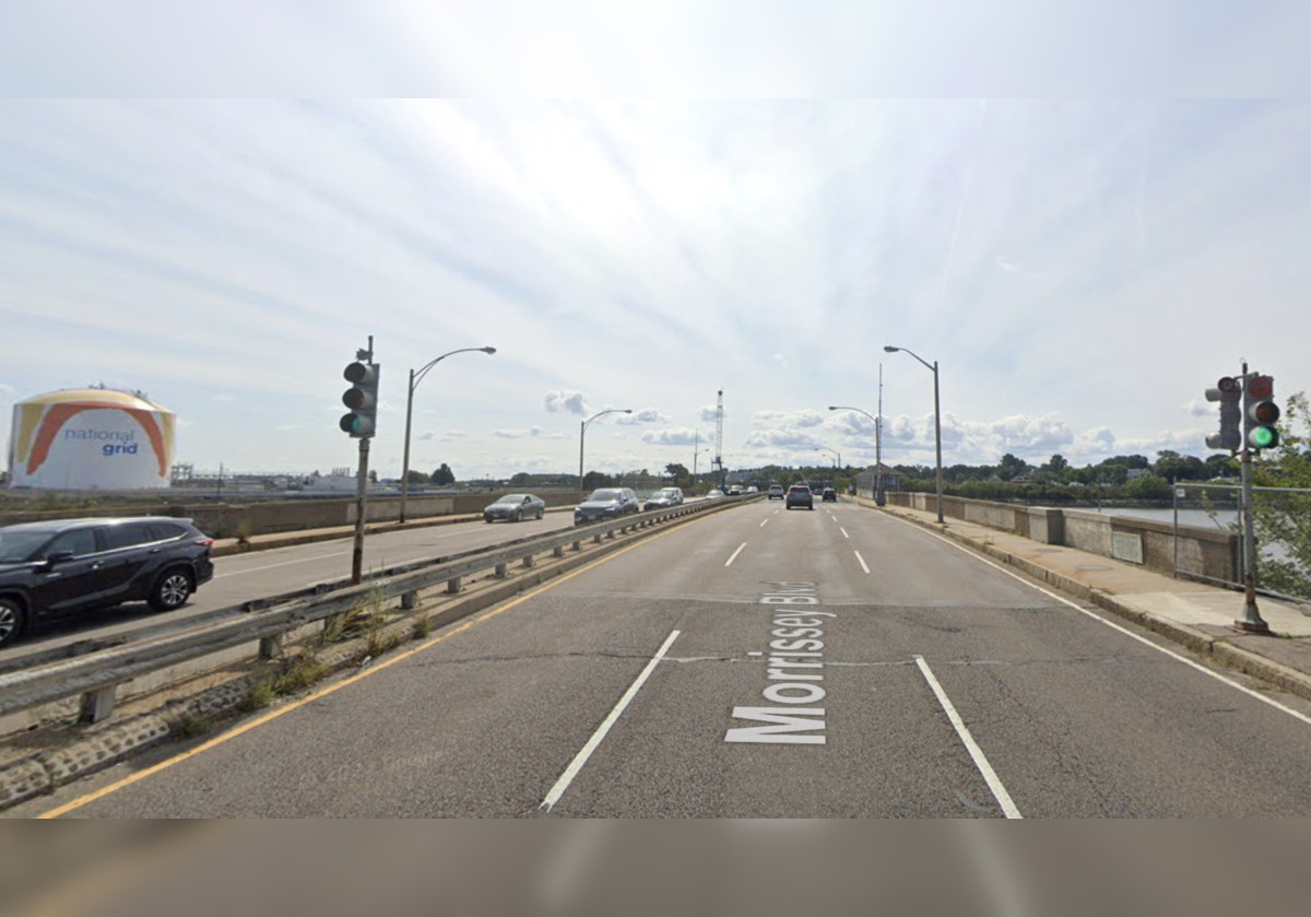 Bridge to Nowhere: Boston's Beades Drawbridge Leaves Commuters