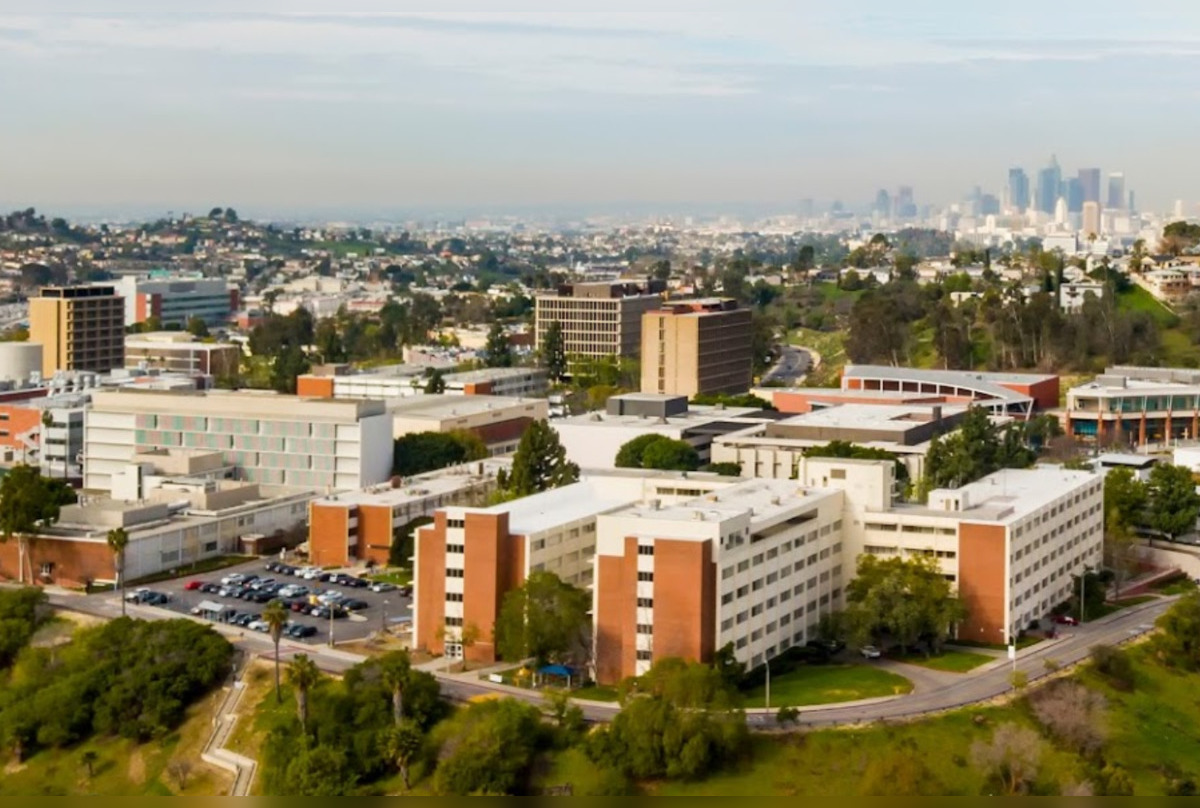 Cal Poly Professors Pound the Pavement for Pay, Striking for a