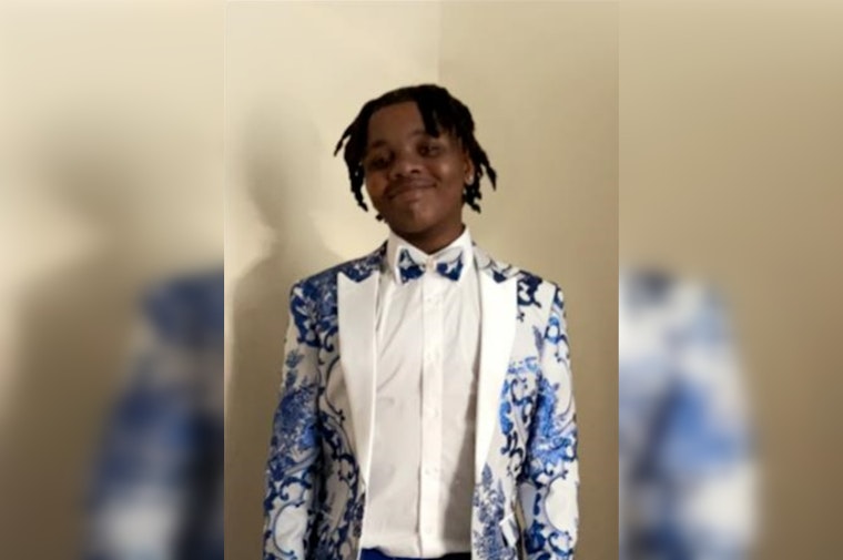 Chicago Police Seek Public's Help in Locating Missing Teen Jayvon