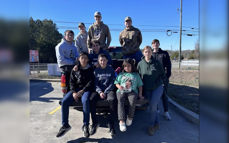 Community and Law Enforcement in Cartersville Mobilize in Search for