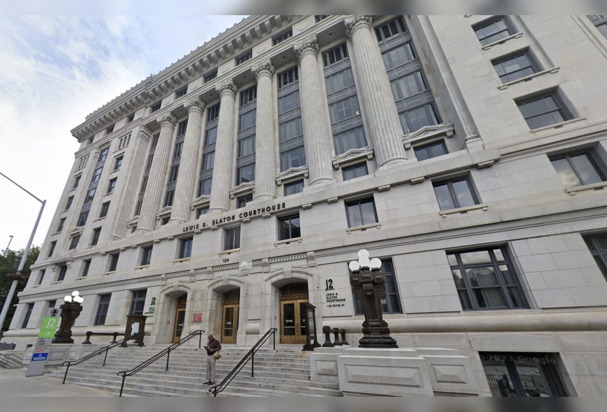 Fulton County Stabbing Delays Young Thug's YSL RICO Case as Defendant