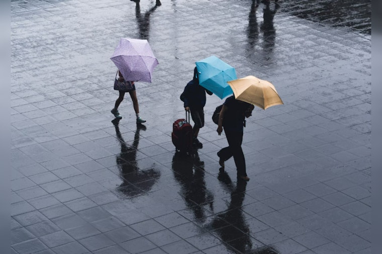 Houston Braces for Rainy Weekend Followed by Chilly Weather, Florida