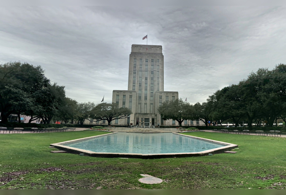 Houston Mayoral Race Dominated by Crime Concerns Despite Decrease in