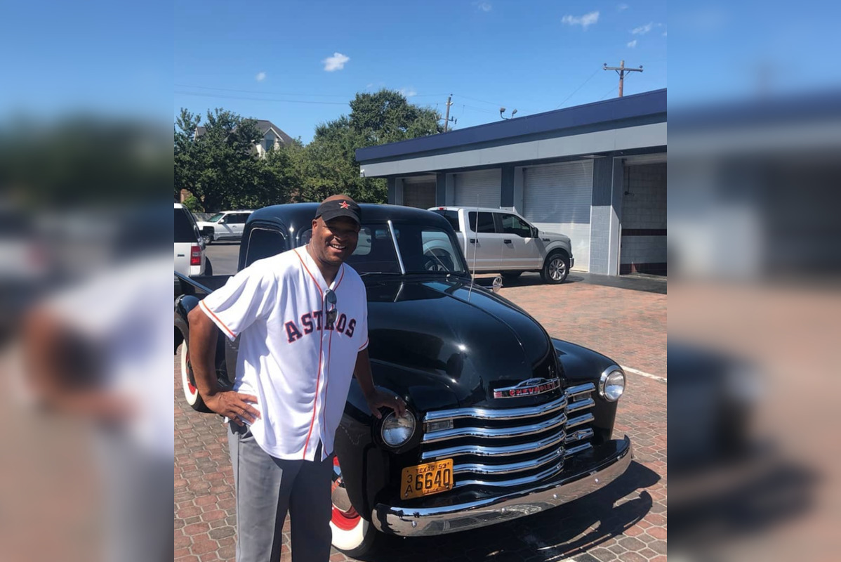 Houston's Season of Giving as Former Councilman Boykins Repairs Homes