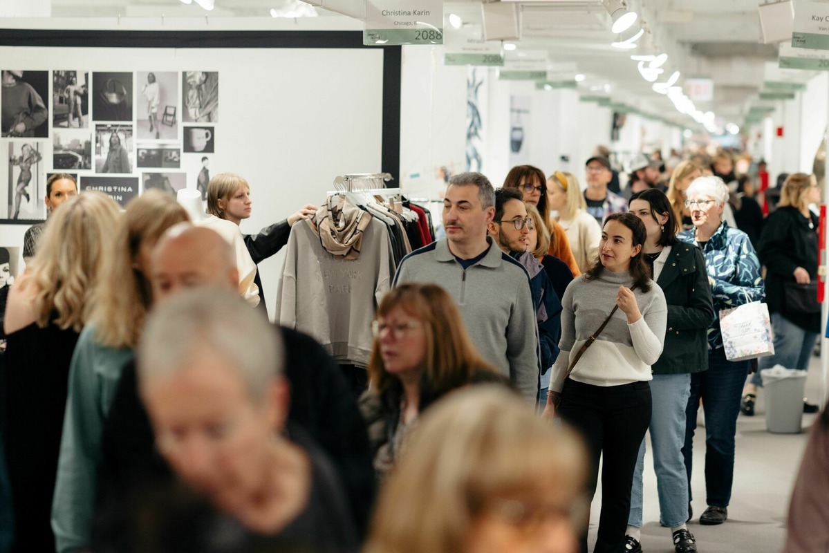 Merchandise Mart's One of a Kind Holiday Show Draws 50,000 to Chicago,