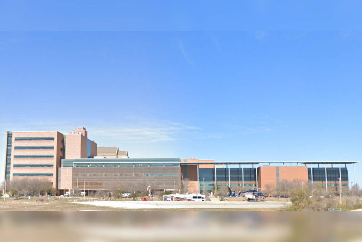 New 'Officer' Paws on Deck, Brooke Army Medical Center Welcomes