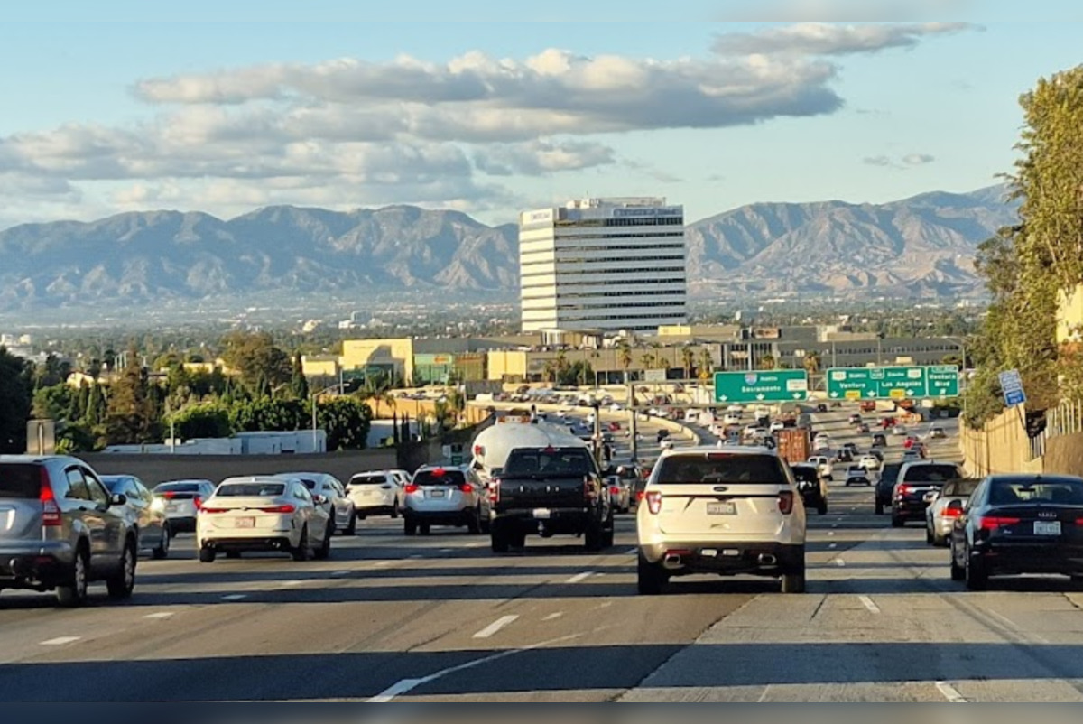 Orange County Hits the Fast Lane: 405 Freeway Express Opens Up,