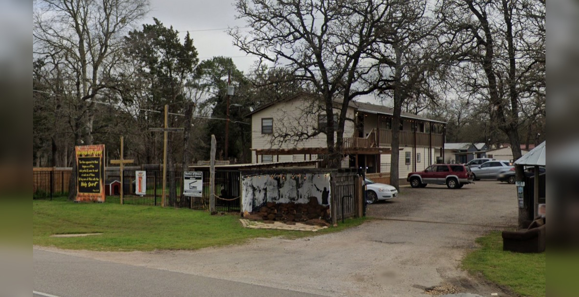 Pastor and Elves Gift Hundreds on Christmas