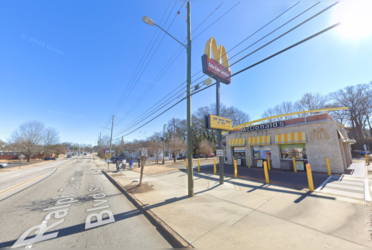 Woman Fatally Shot In Dispute At Southwest Atlanta Mcdonalds Suspect