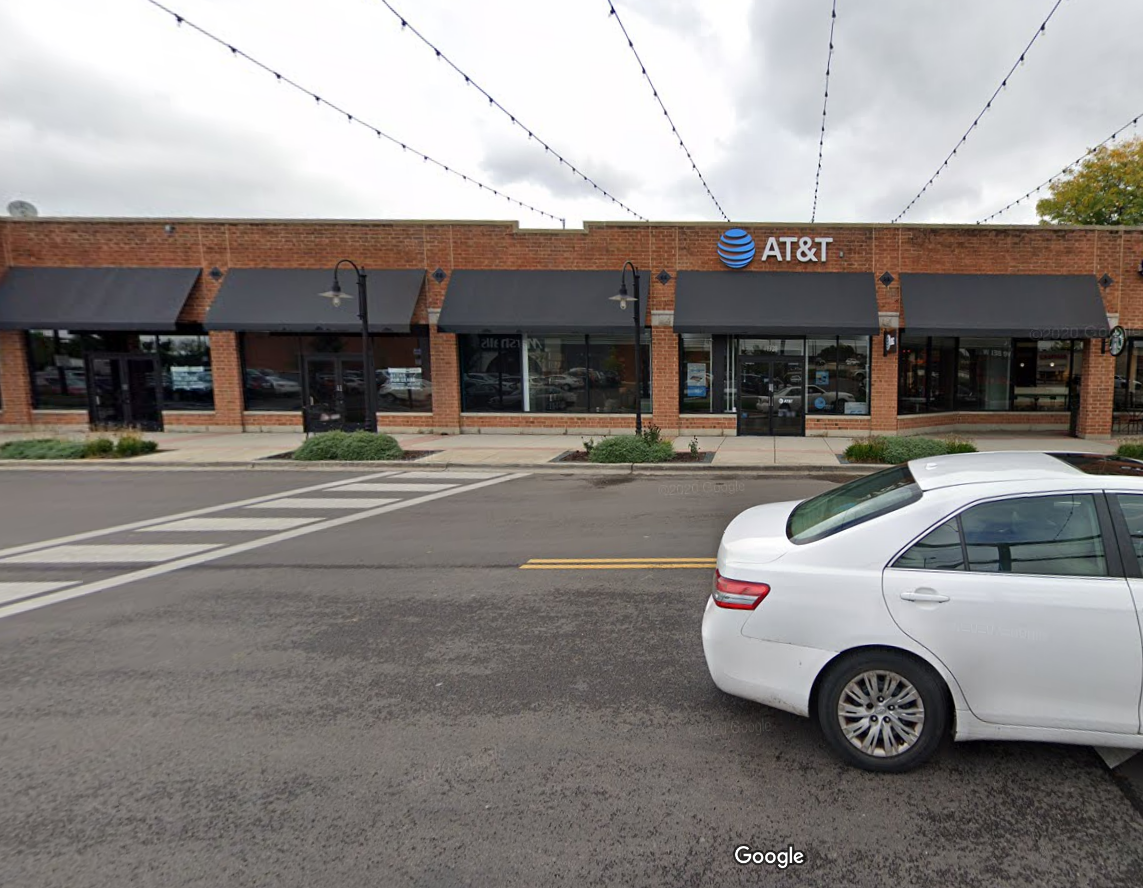 Armed Robbers' Rampage in Chicago: Civilians and Retail Employees