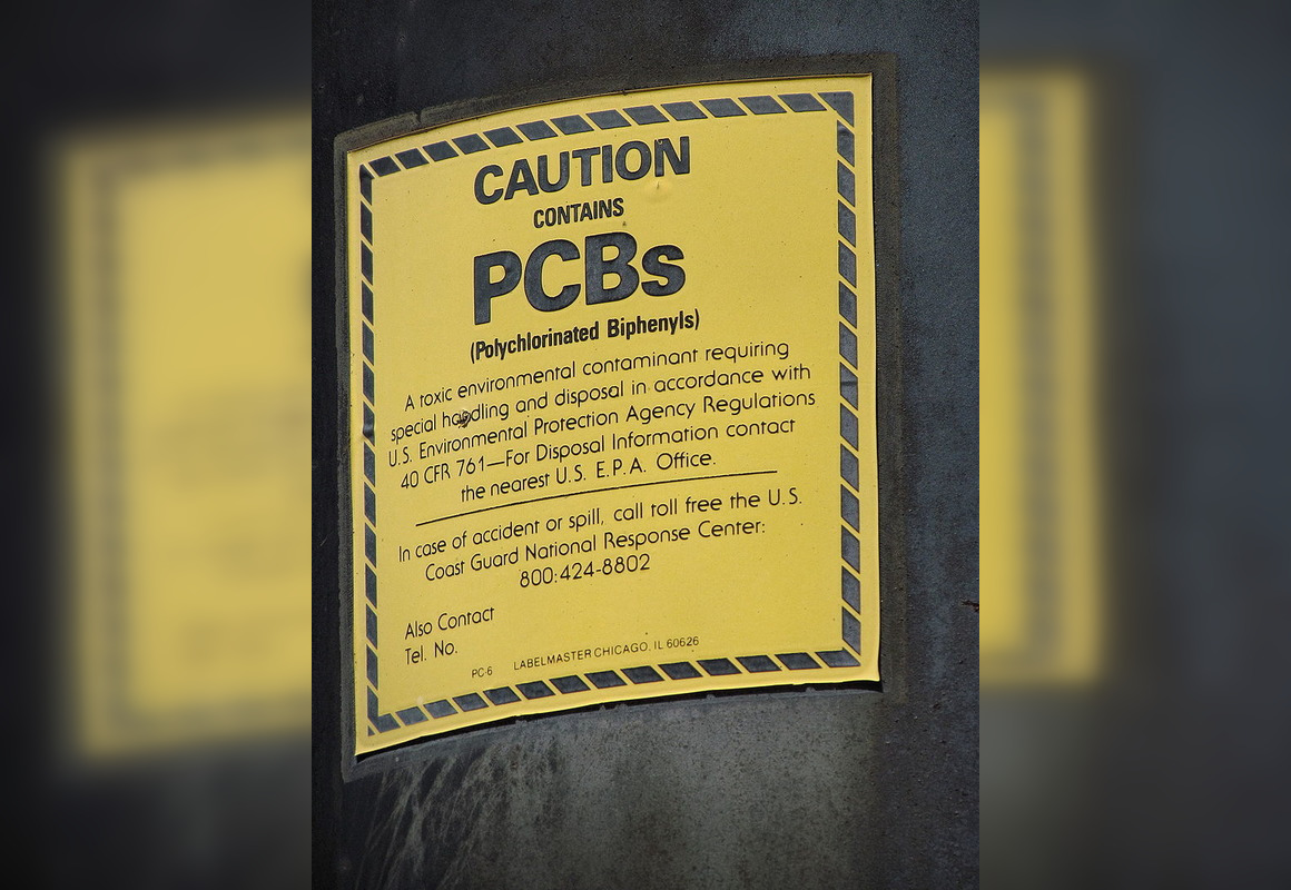 Chicago Battles Corporate Giant In Fight Against Toxic Legacy