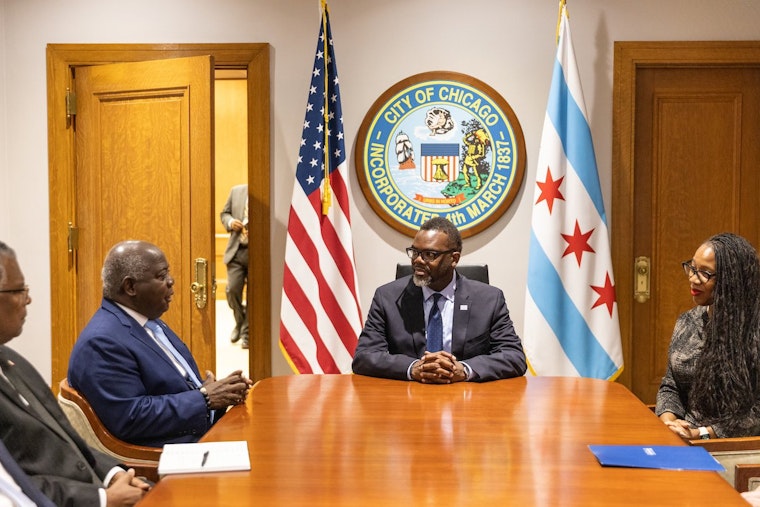 Chicago Mayor's Controversial Plan to Tackle Homelessness With Real