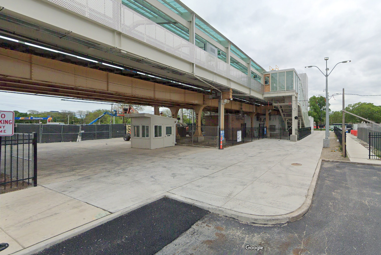 Dispute Leads to Gunfire, Bloodshed on Chicago's CTA Red Line,