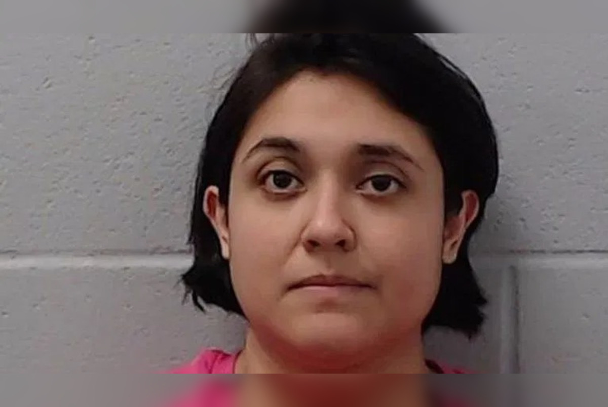 32-Year-Old Texas School Employee Charged with Improper Relationship