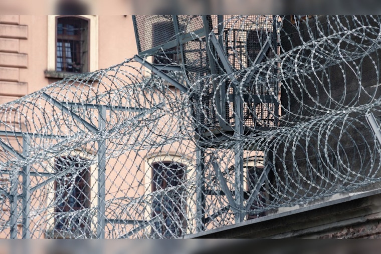 Rap Realtor's Ruse: Viper Accused of Kidnapping, Imprisoning Pregnant