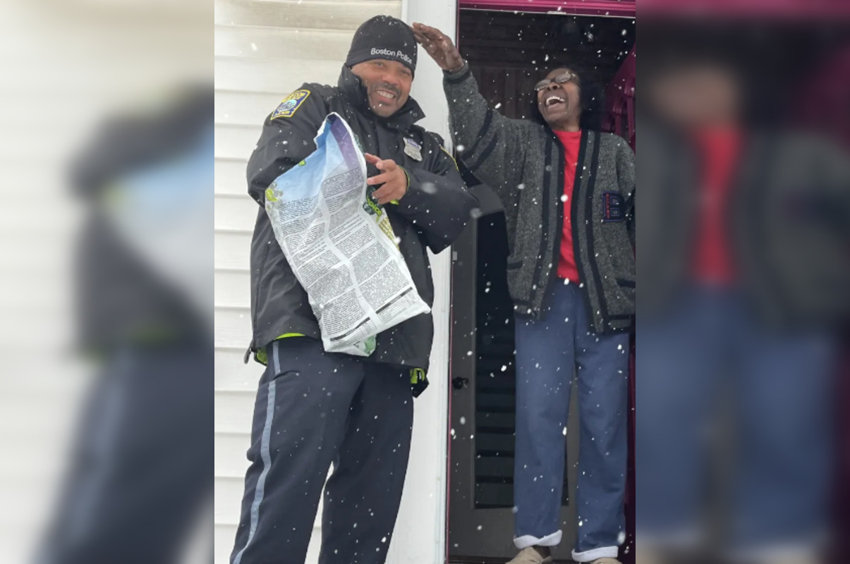 Boston Police Swap Handcuffs for Shovels, Dig Out Elderly Resident