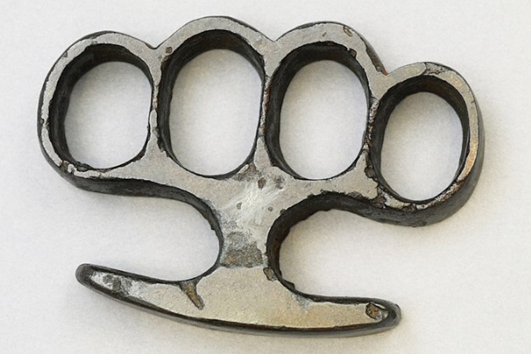 Chandler Teen Calls for Statewide Brass Knuckles Ban After Gilbert