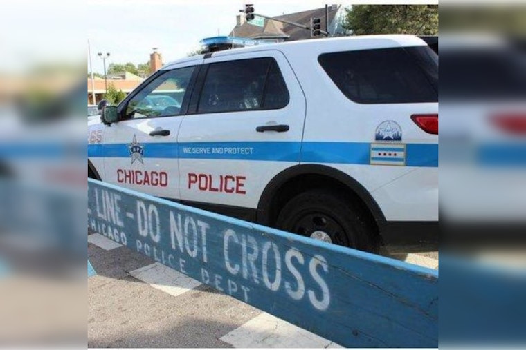 Chicago Police Issue Alert After Spate of Armed Robberies in 1st and