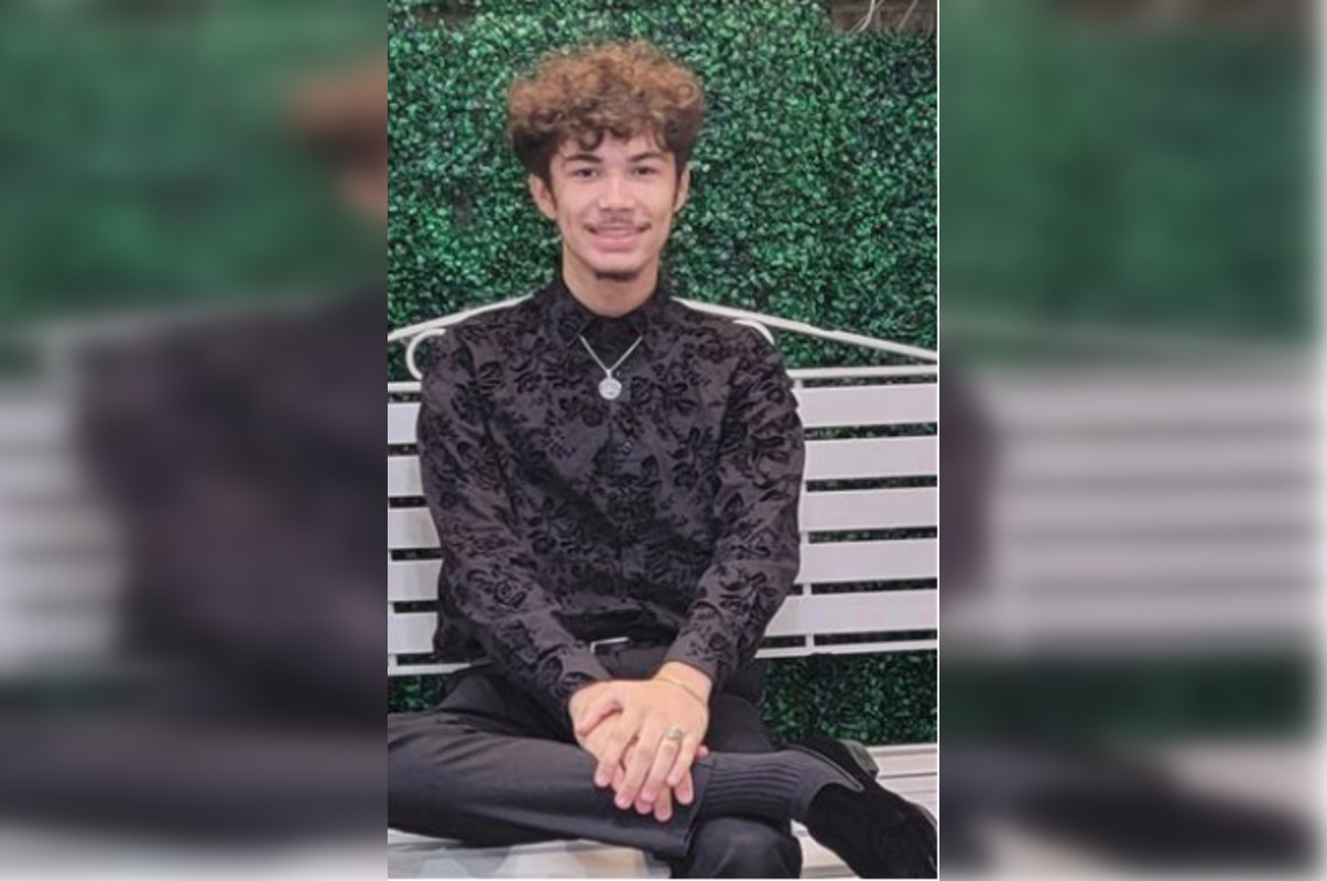 Chicago Police Seek Publics Aid In Search For Missing Teen With