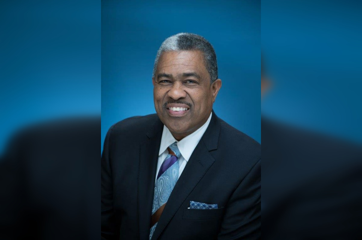 Commissioner DeMont Davis to Host Constituent Appreciation Event in