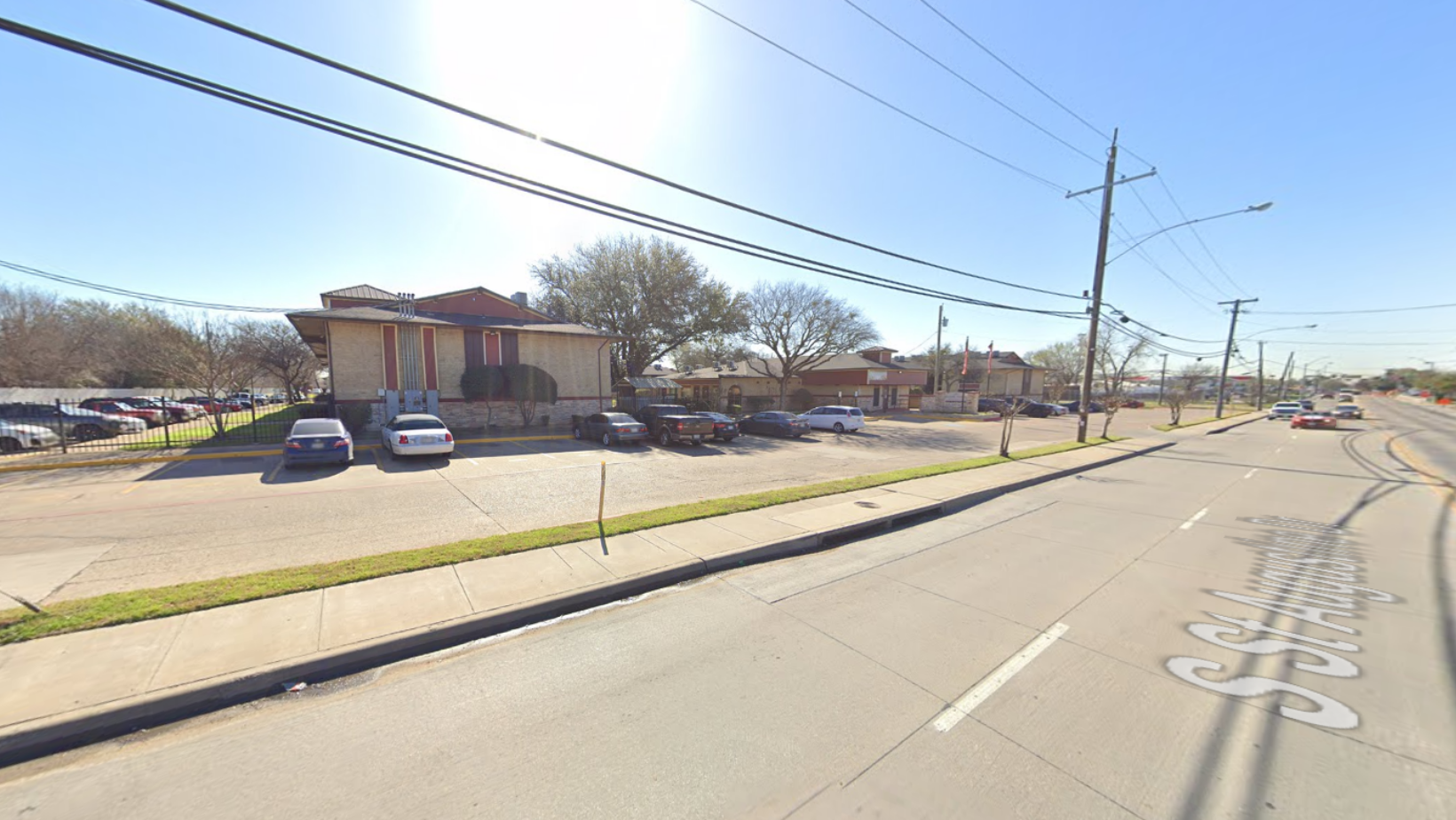 Dallas Father Dies Protecting Young Son in Tragic Home Invasion,