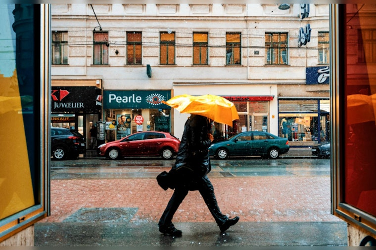 Detroit Faces a Soggy Week with Mix of Rain, Snow, and Ice in the