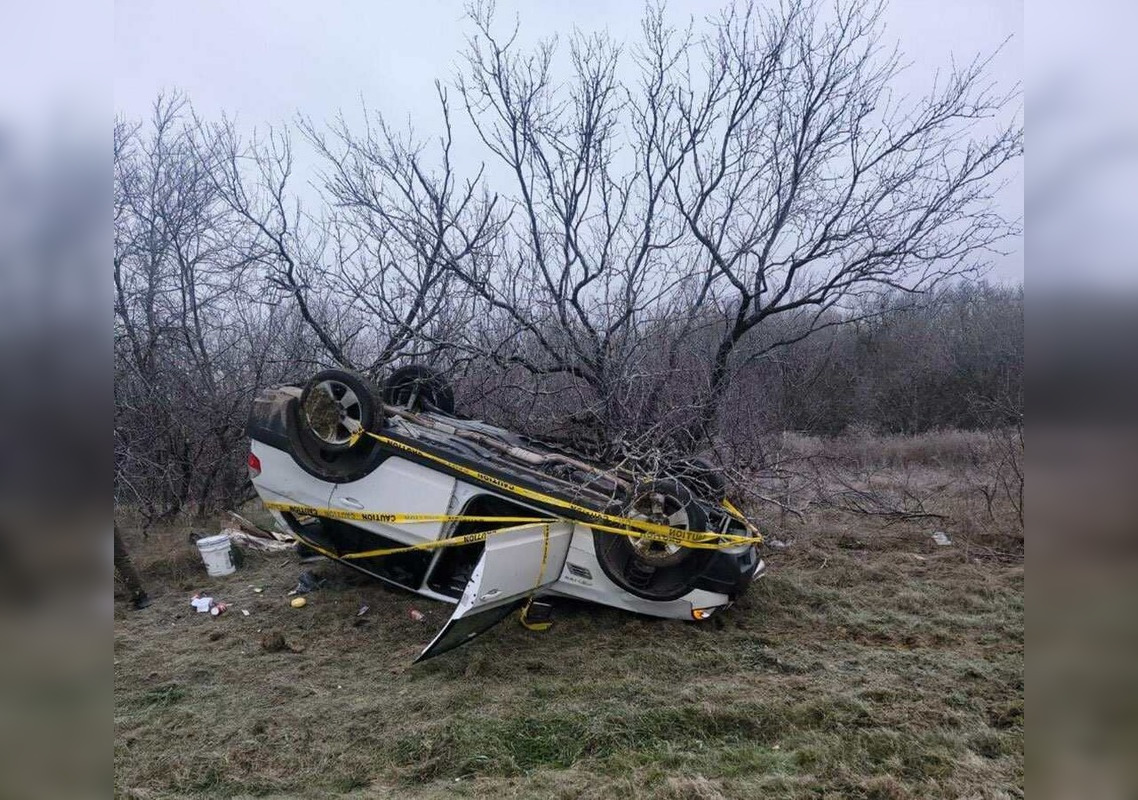 Driver Sustains Minor Injuries in Mustang Ridge Rollover; Travis