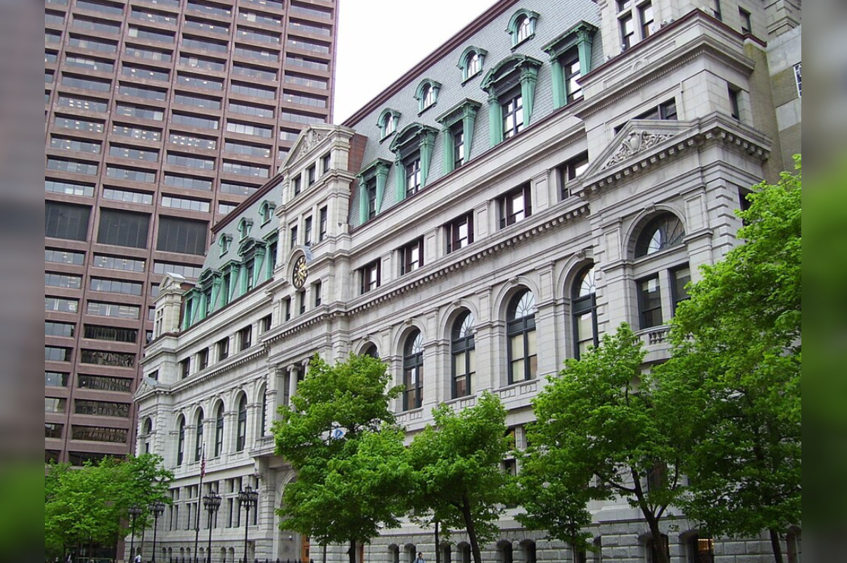 Elizabeth N. Dewar Takes Oath as Associate Justice at Historic