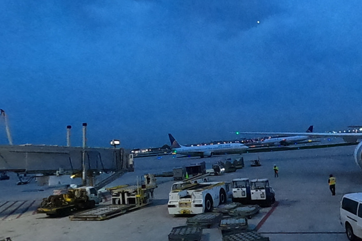 FAA Probes Aircraft Collision at Chicago's O'Hare; No Injuries as