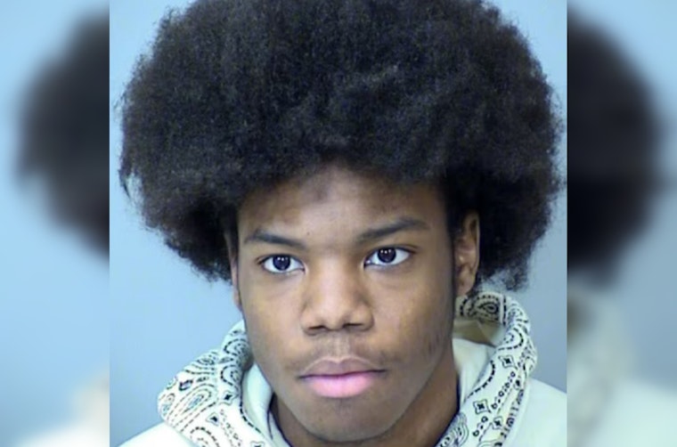 Gilbert Teen Arrested for In-N-Out Assault, San Tan Valley Teen Faces