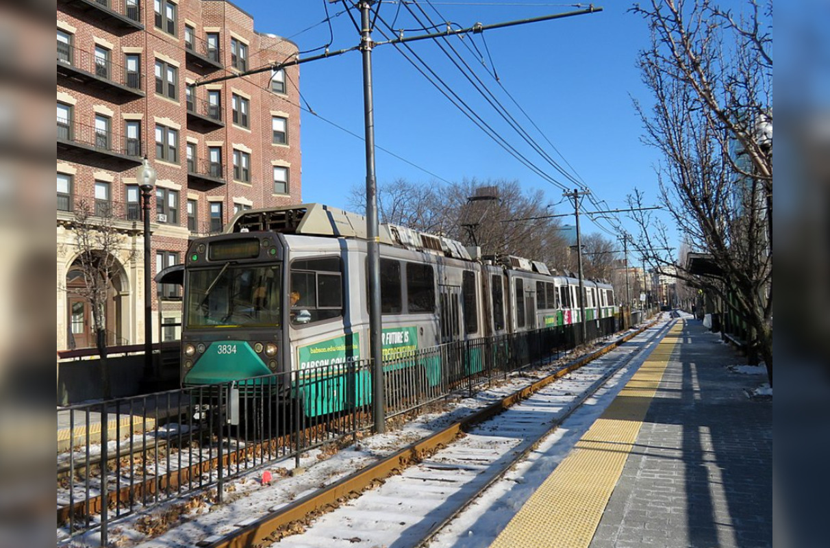 Green Line E Branch Service Resumes in Boston After Temporary Shutdown