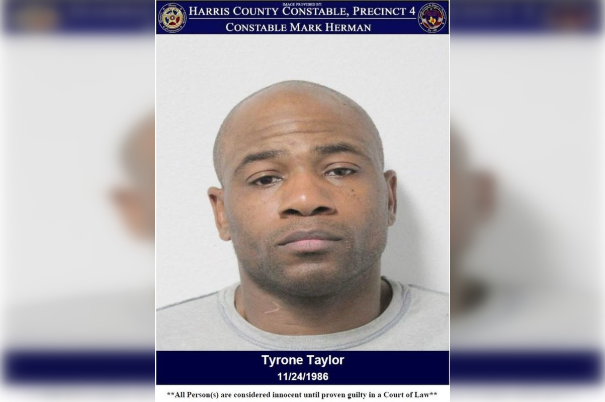 Houston Man Charged With Evading Arrest And Criminal Trespass