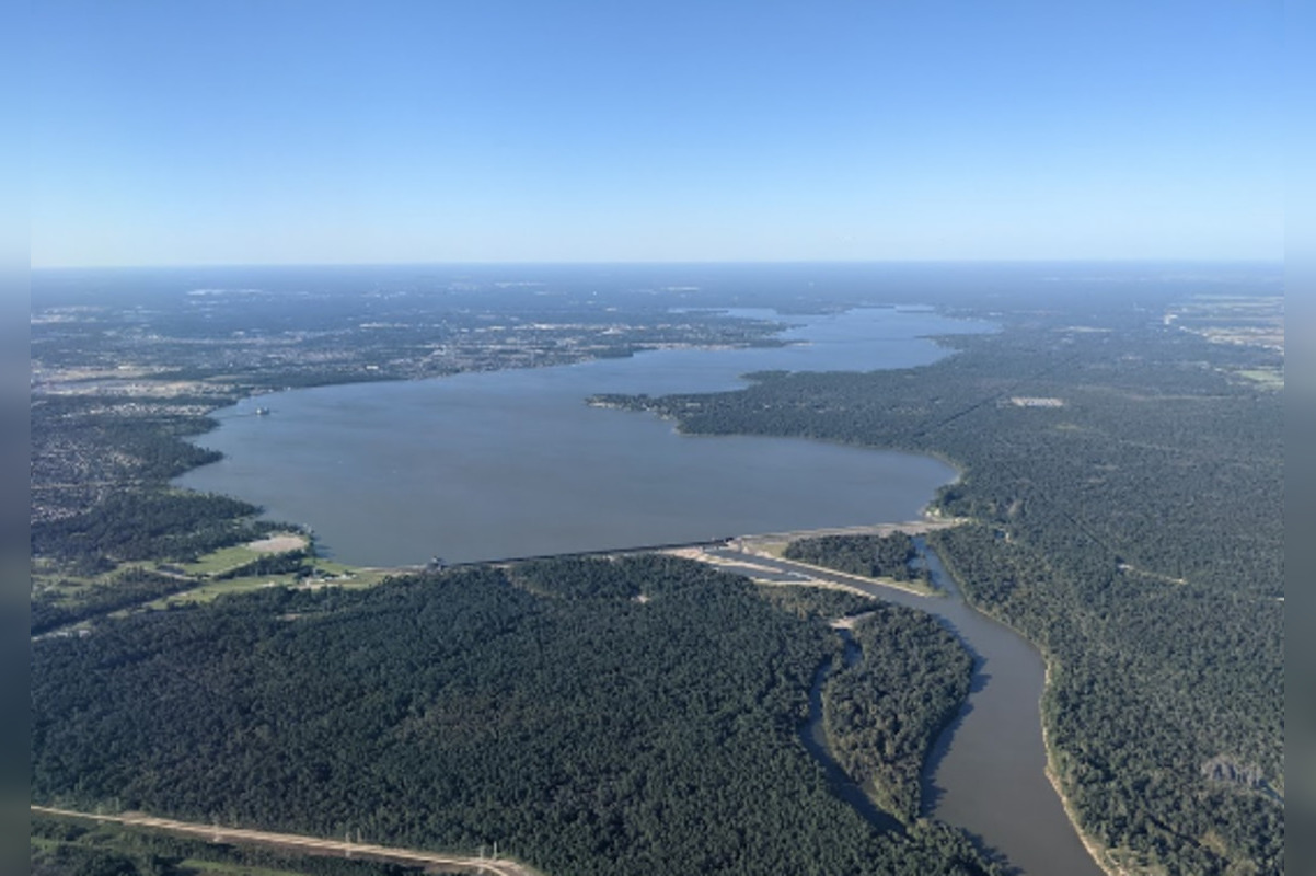 Houston Public Works Initiates Lake Houston Drawdown to Ward Off Flood