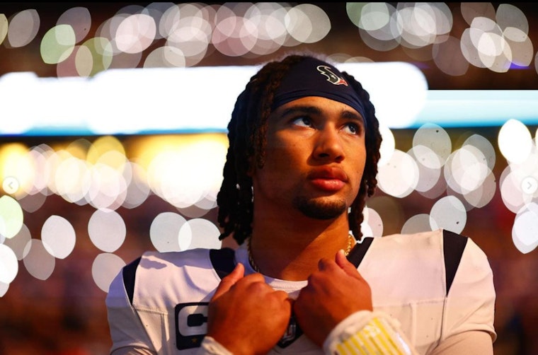 Houston Texans' C.J. Stroud Scores Touchdown for Veterans, Gifts Super