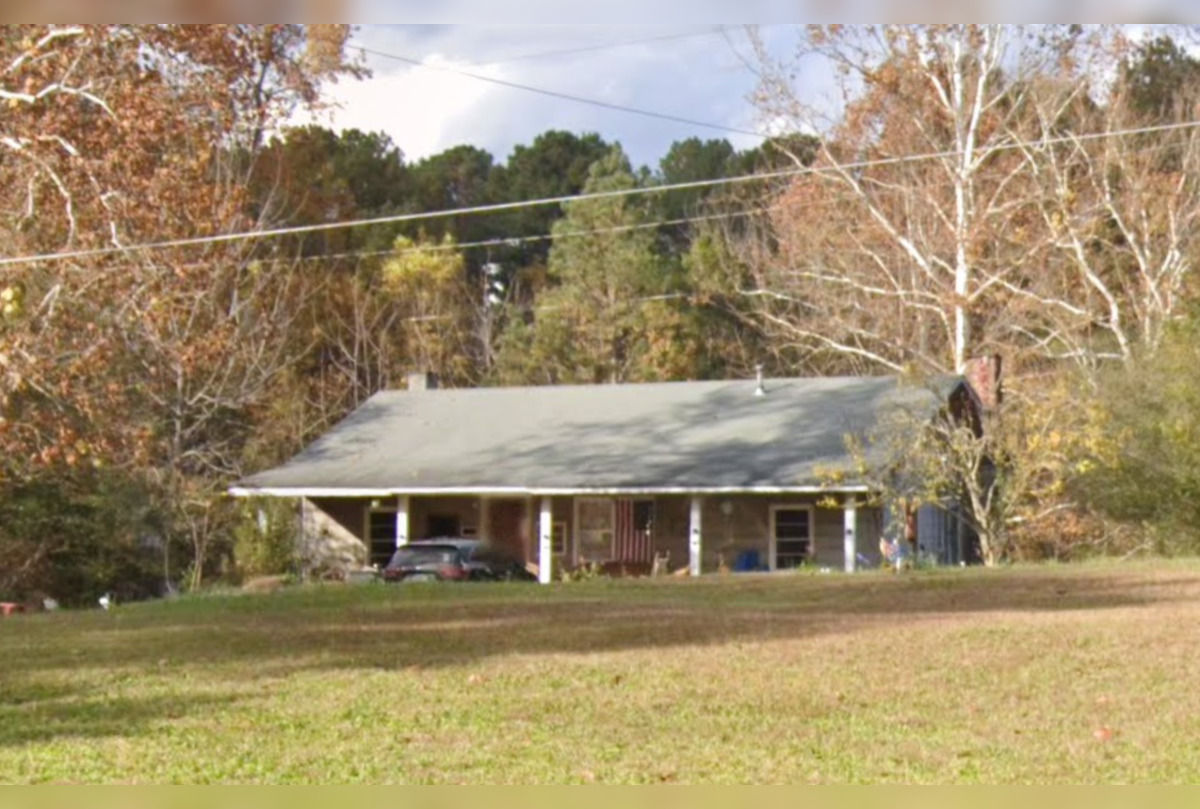Invest in 'Stranger Things' Nostalgia, Fayetteville's Byers Home Now