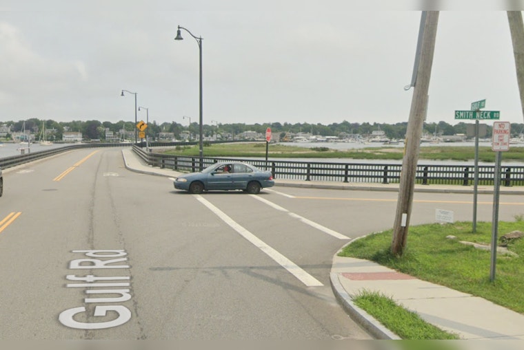 Late Night Crash in Dartmouth Claims Life of New Bedford Teen, Injures