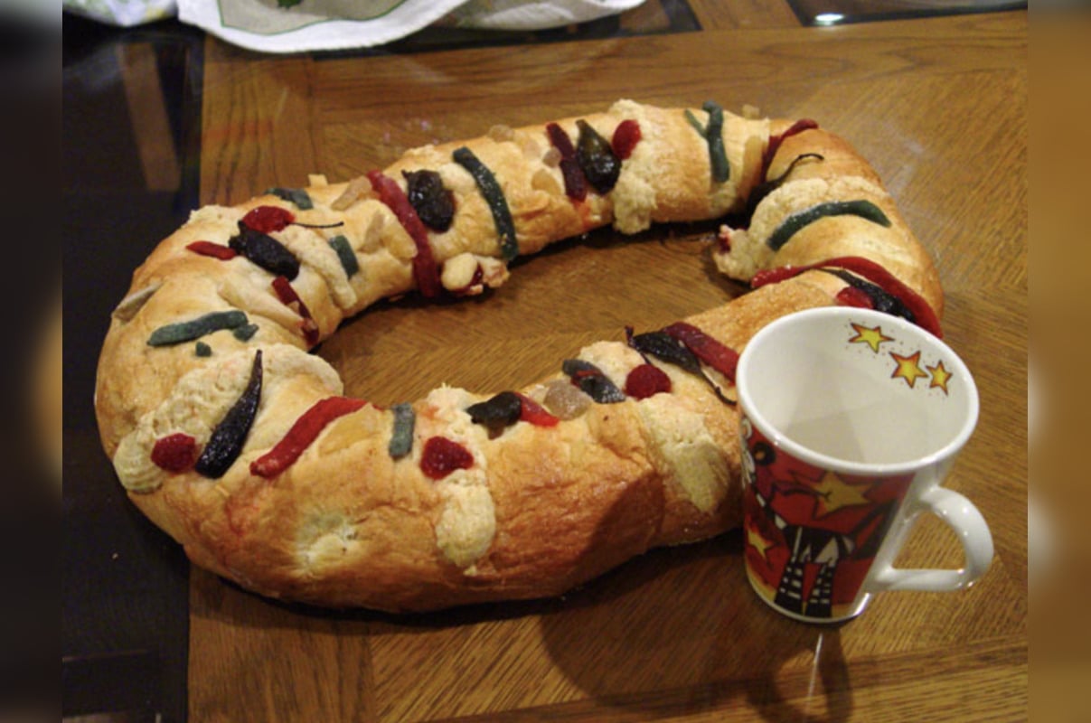 Latin America and U.S. Latino Communities Revel in 'Rosca de Reyes'