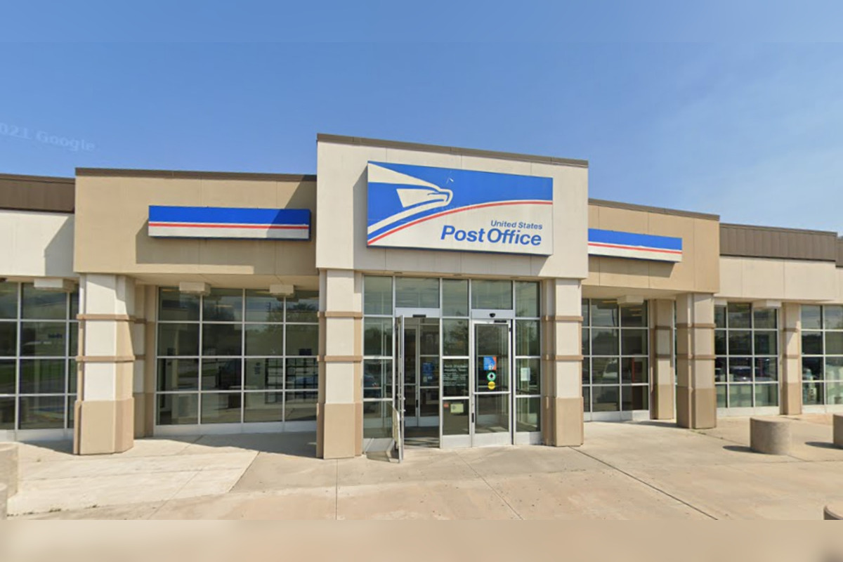 Mail Delivery Disruptions in Houston Amid USPS Modernization and