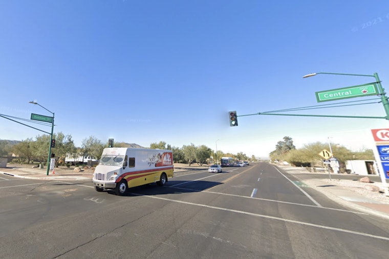 Man Faces Aggravated Assault, DUI Charges After Phoenix Collision