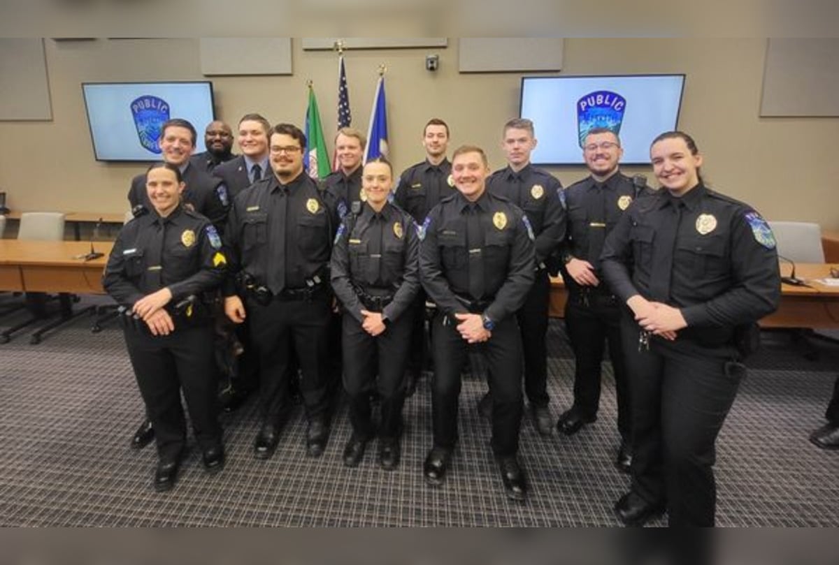 Mankato Celebrates Dedication of New Police Officers and Firefighters